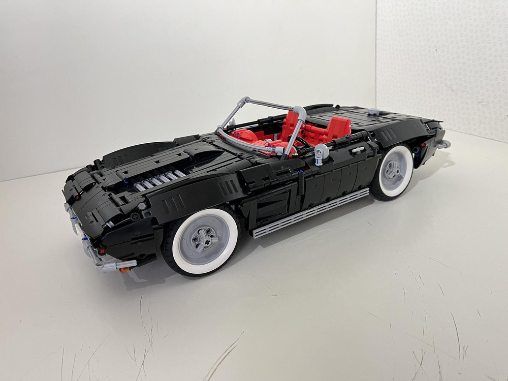 LEGO MOC Corvette C2 Convertible by JamesJT | Rebrickable - Build with LEGO