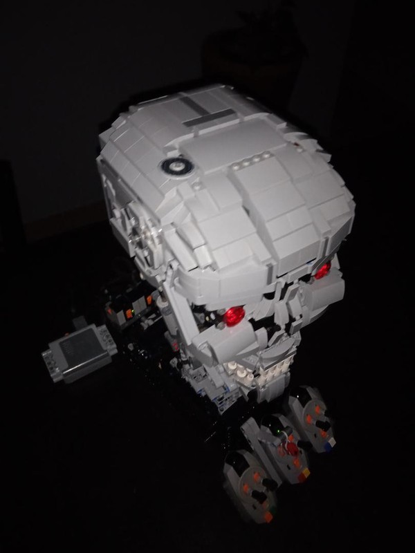 LEGO MOC TERMINATOR'S T800 SKULL by SCI-FI bricks | Rebrickable - Build ...