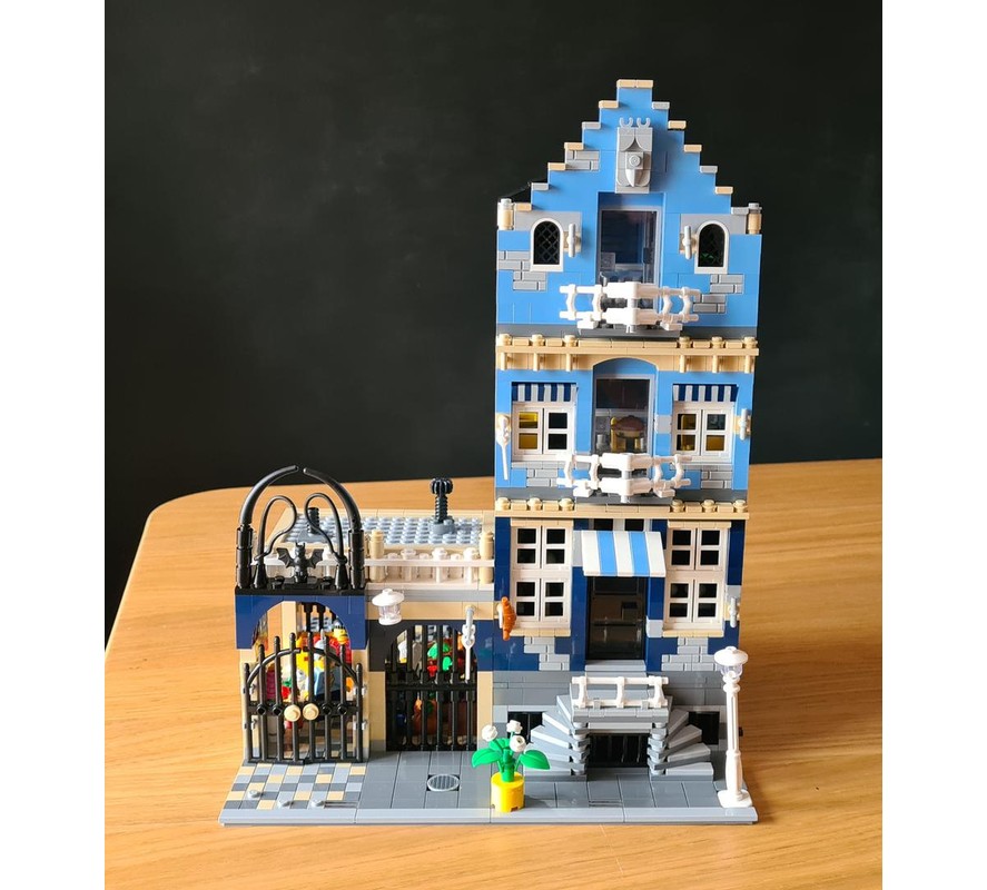 LEGO MOC Market Street 2023 by JRodOnBricks | Rebrickable - Build with LEGO