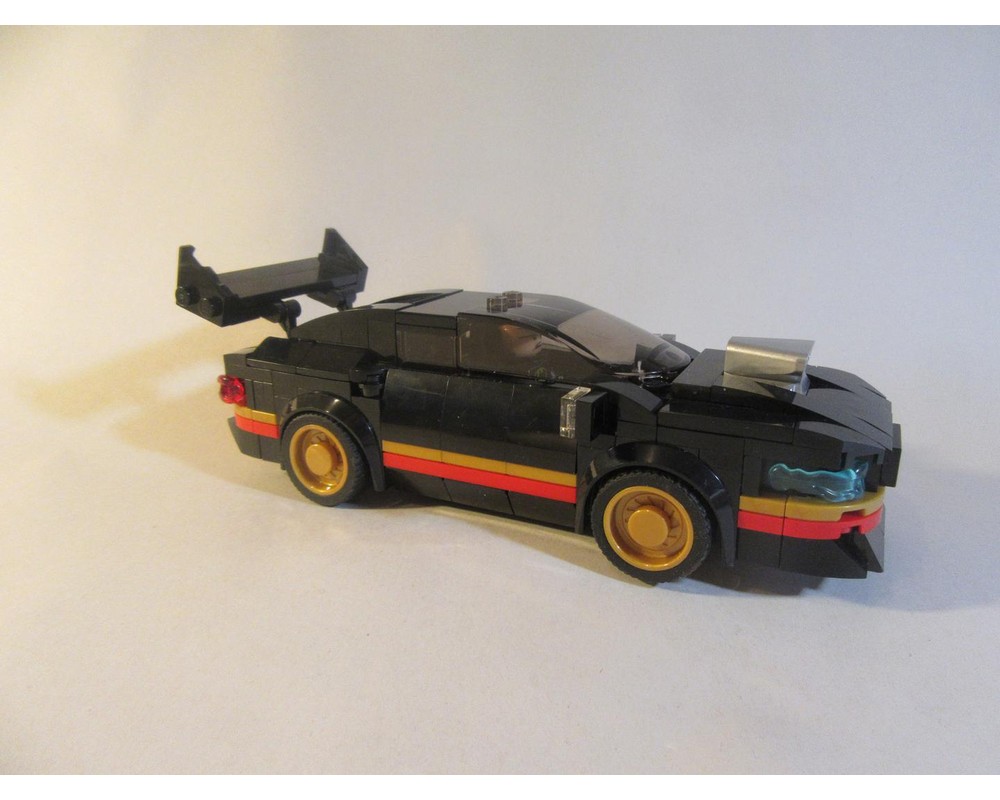 LEGO MOC Sports car using minifig shooters as lights by ...