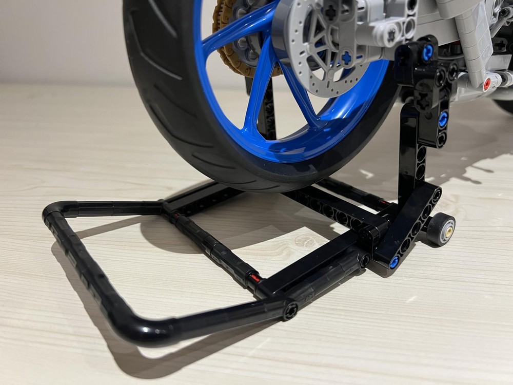 Lego Moc 42159 Paddock Stand By S90sml Rebrickable Build With Lego