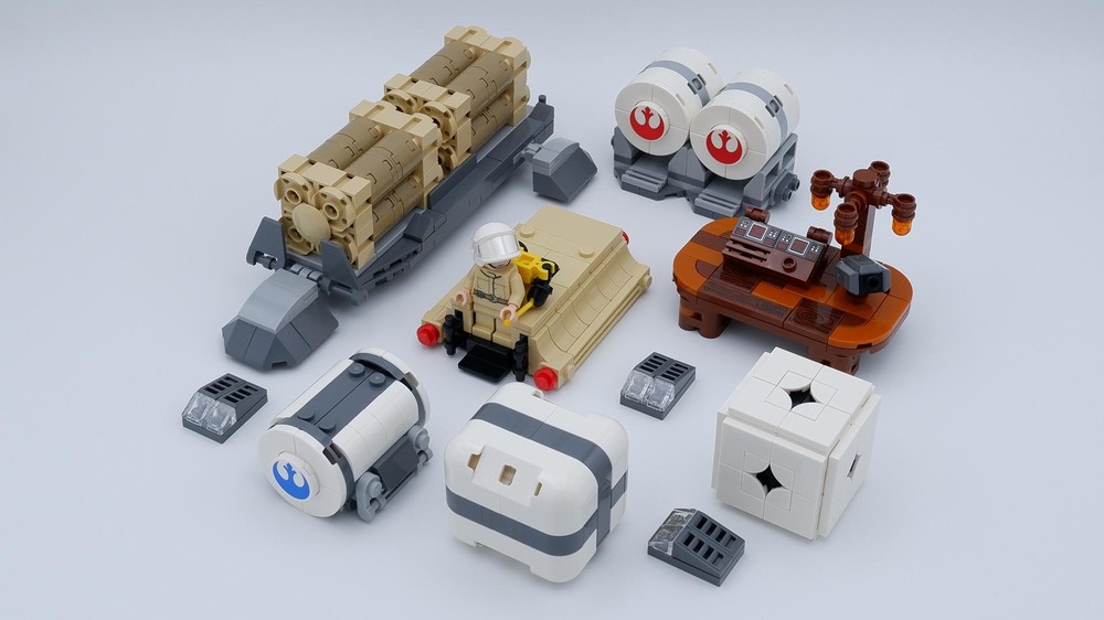LEGO MOC Yavin 4 Rebel equipments by Jazzitoys | Rebrickable - Build ...