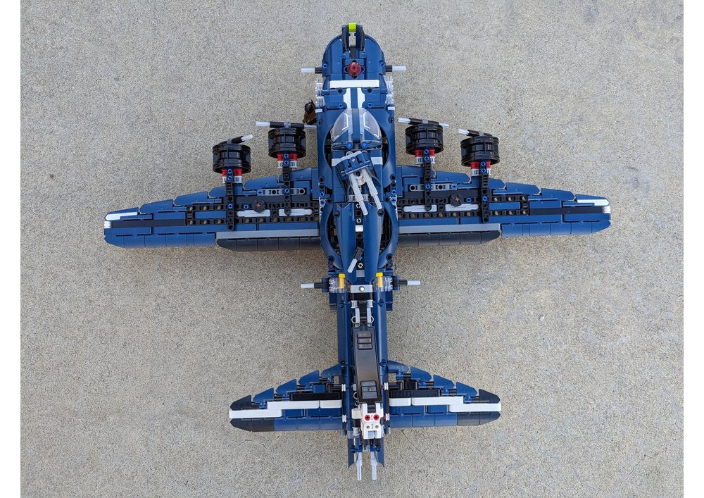 LEGO MOC B-17 Flying Fortress (42154 Ford GT) by jpgon | Rebrickable ...