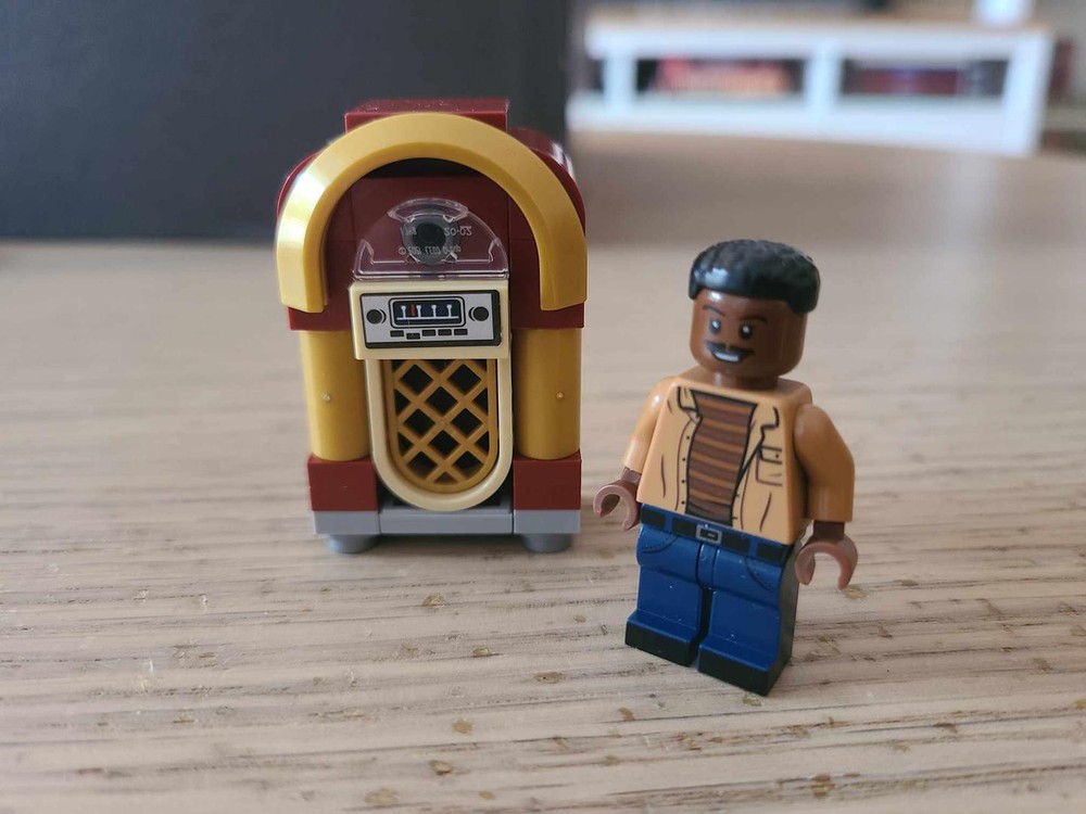 LEGO MOC The 15th Doctor's Jukebox by nutt | Rebrickable - Build with LEGO