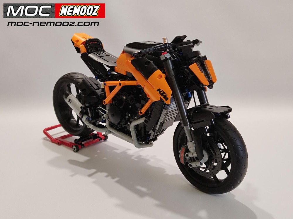 LEGO MOC KTM DUKE 1290 1:5 by MOC NEMOOZ | Rebrickable - Build with LEGO