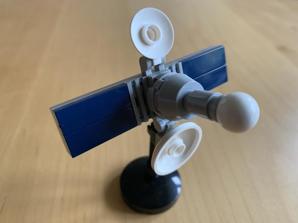 Lego Moc Ranger 3 Lunar 170 By Jonhull Rebrickable Build With Lego