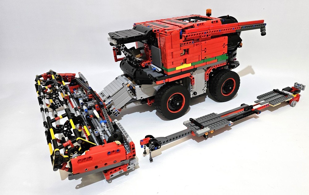 LEGO MOC 42082 C Model: Combine Harvester by dillonm | Rebrickable ...