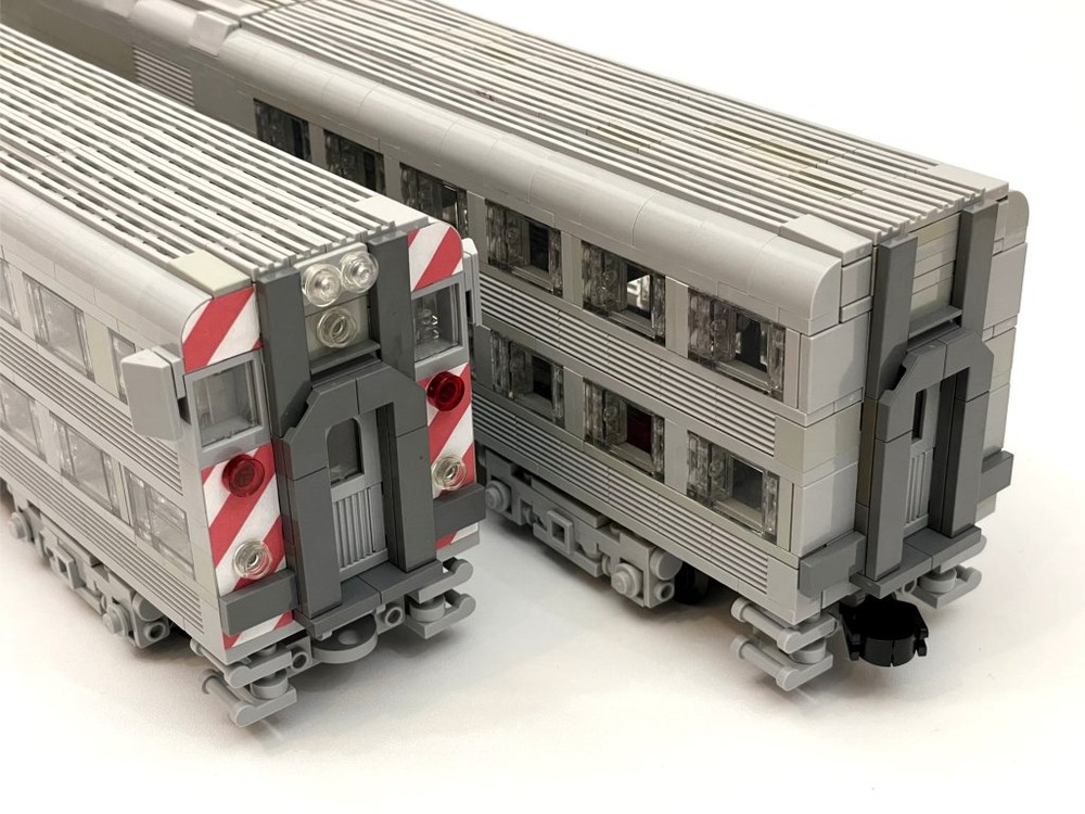 LEGO MOC 1:48 Nippon Sharyo Bilevel Gallery and Cab Car by NonsenseWars | Rebrickable - Build ...