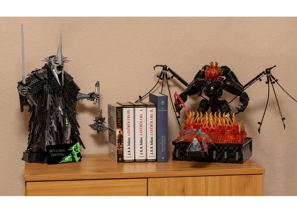 Lego Moc Balrog Vs Gandalf By Roletti947 Rebrickable Build With Lego