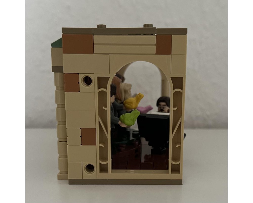 LEGO MOC Hogwarts Frog Choir by halfbrickprincess | Rebrickable - Build ...