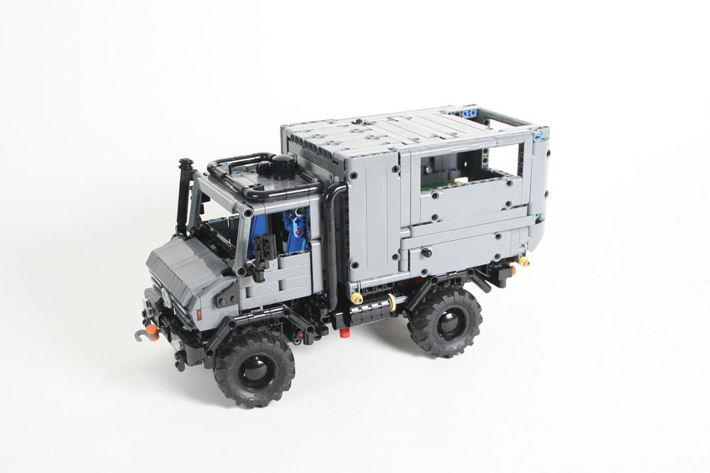 LEGO MOC Unimog U4000 Camper by thirdwigg | Rebrickable - Build with LEGO