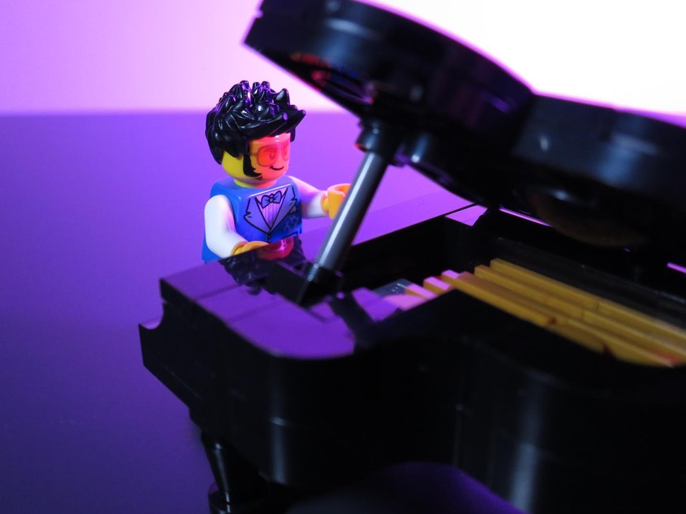 Lego Moc Grand Piano By Lunabricks Rebrickable Build With Lego