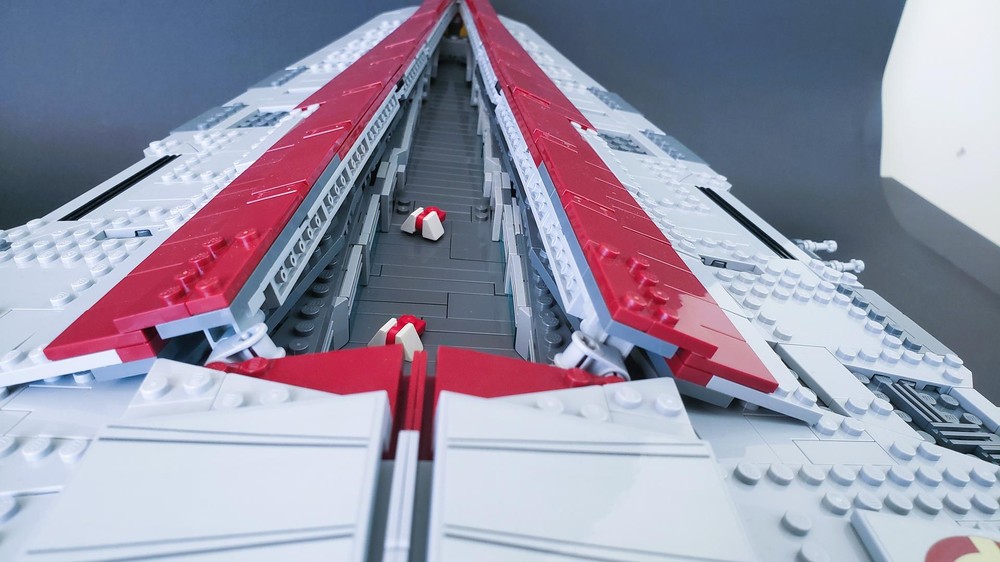 LEGO MOC UCS Venator Main Hangar MOD by ForgedInLego | Rebrickable - Build with LEGO