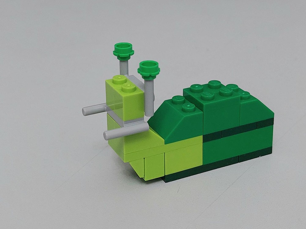 LEGO MOC Snail (11007) by kemubrix | Rebrickable - Build with LEGO
