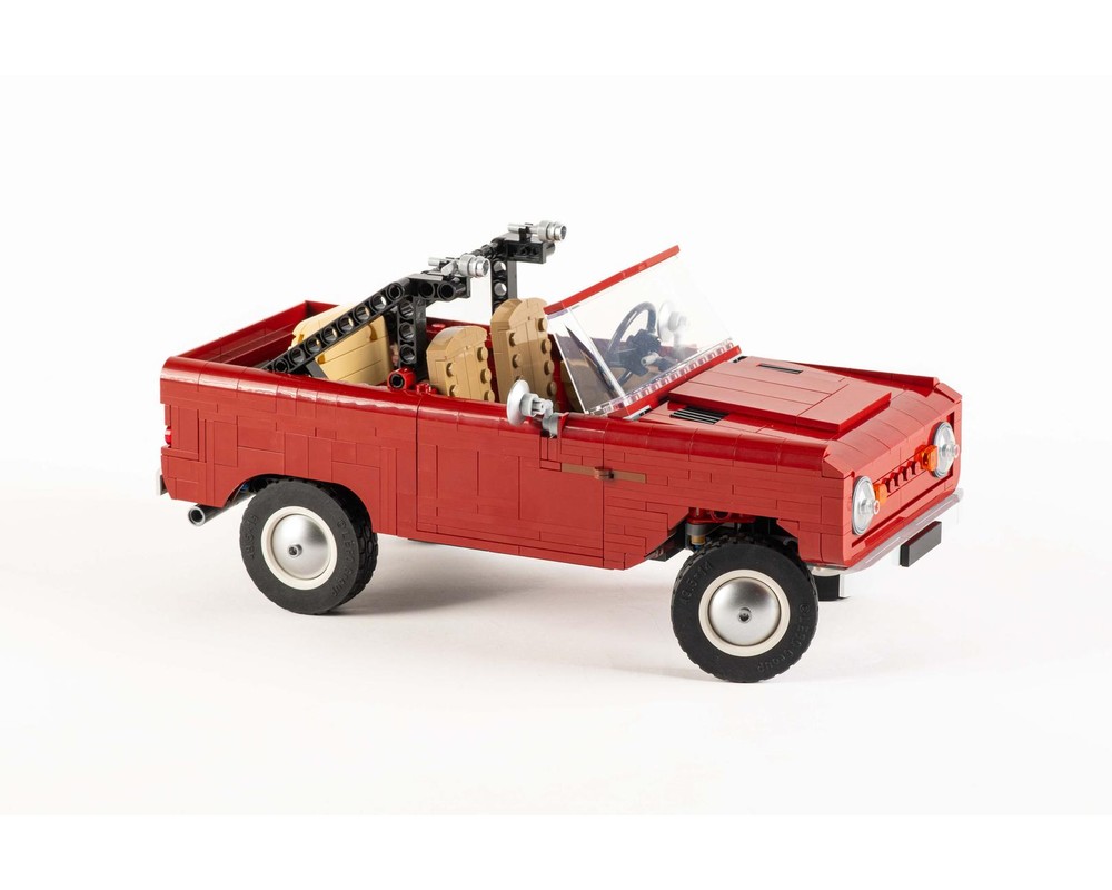 Lego Moc 10290 Ford Bronco Classic By Fanislego Rebrickable Build