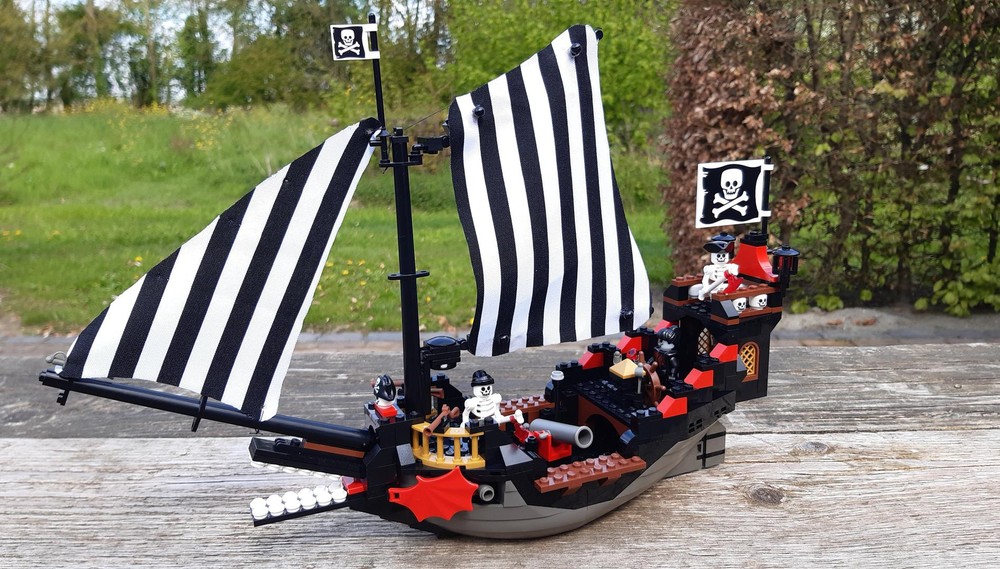 LEGO MOC-168957 Renegade Runner Remake by BenjaminsBay | Rebrickable ...