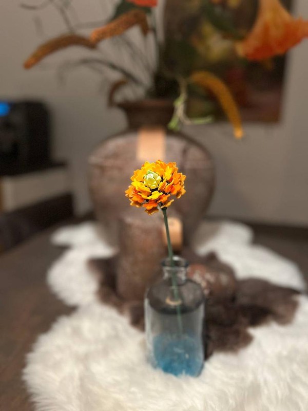 LEGO MOC Golden Daisy by DolopBouwen | Rebrickable - Build with LEGO