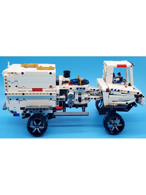 LEGO MOC 42158 alternate: Mobile Transmission Unit by alter-lego ...
