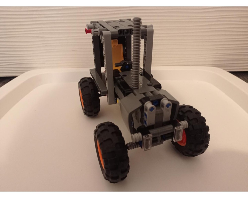 Lego Moc Tractor 42119 Alternative By Erikgs Rebrickable Build With