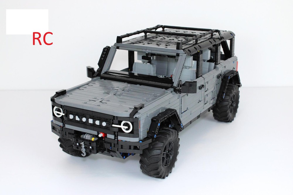 LEGO MOC Ford Bronco 1:8 - RC by GoldenBrickDesign | Rebrickable ...