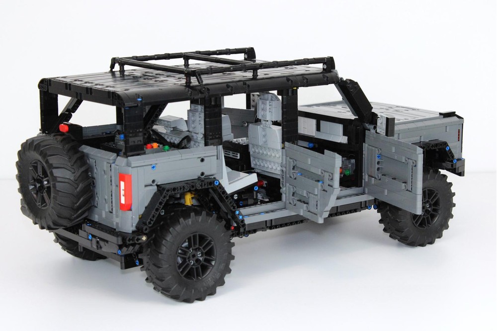 Lego Moc Ford Bronco 18 Rc By Goldenbrickdesign Rebrickable