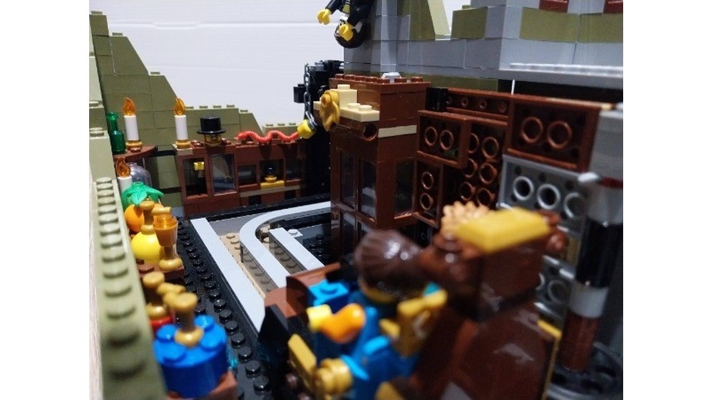 LEGO MOC Ghost train in the ruins / Von Baron's former manor by Niouls ...