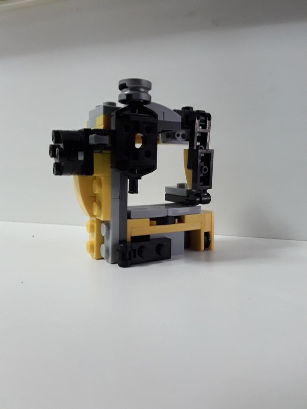 LEGO MOC 31014 - Sewing Machine by LegoOri | Rebrickable - Build with LEGO