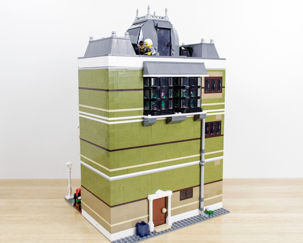 LEGO MOC Tall Natural History Museum Alt Build by Stonewall Bricks ...