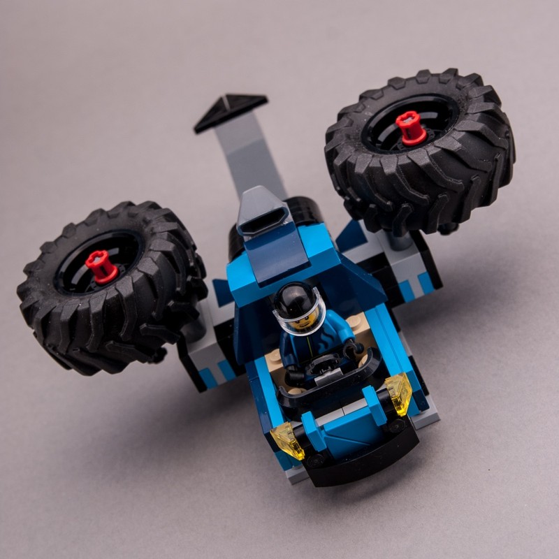 LEGO MOC 60402 Dual Rotor Helicopter by Keep On Bricking | Rebrickable ...