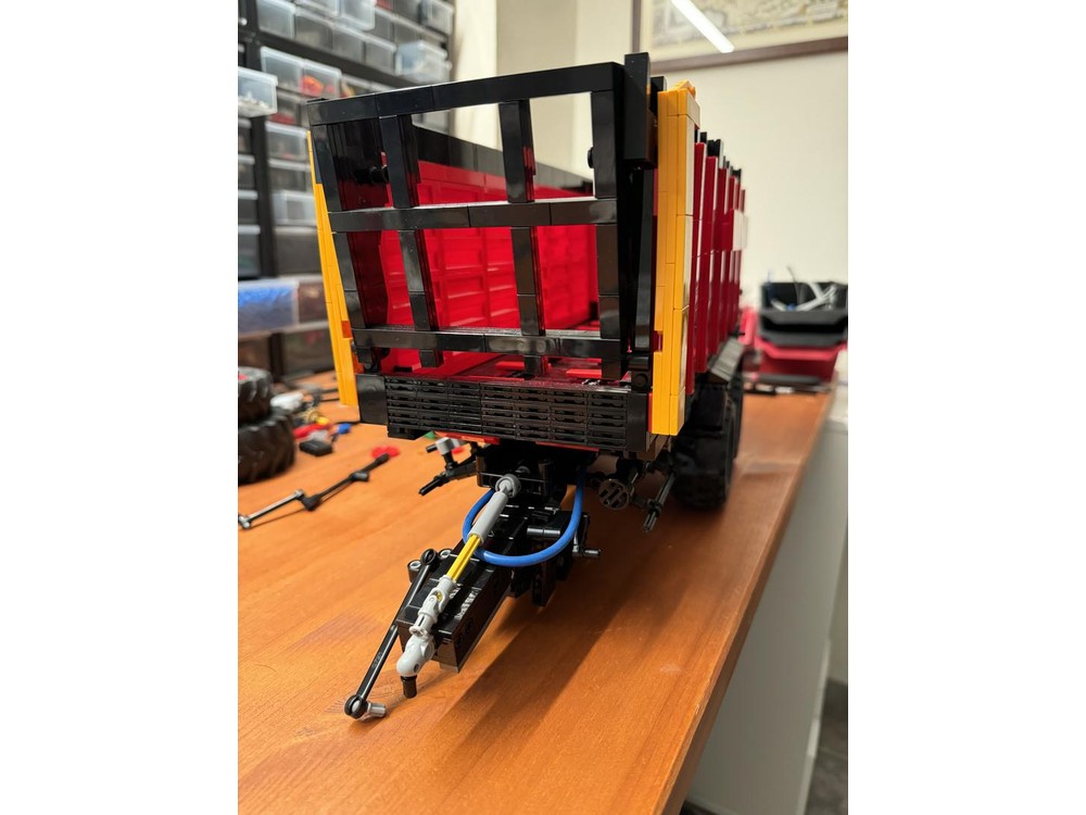 LEGO MOC Schuitemaker Siwa 720 Silage Wagon by Odin_bricks ...