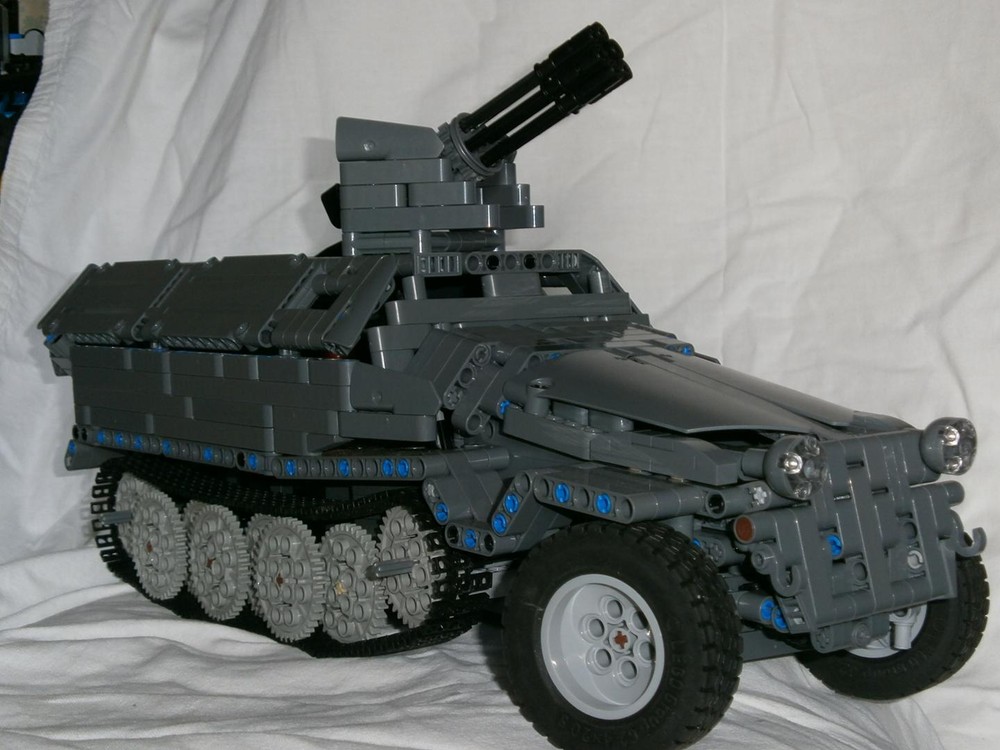 LEGO MOC WWII German Halftrack Sd.Kfz.251 by François | Rebrickable ...