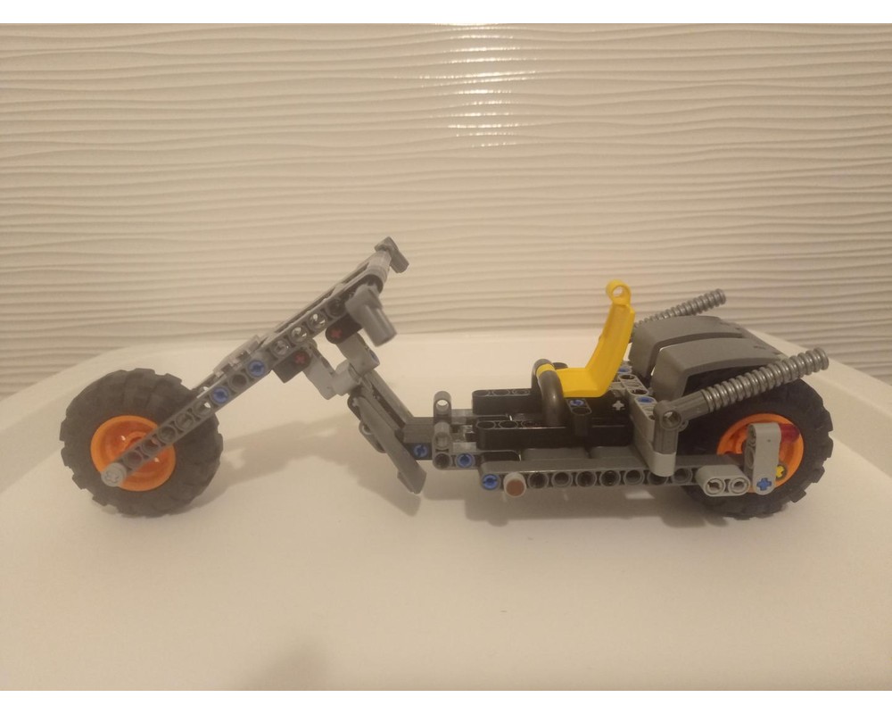 LEGO MOC Chopper 42119 Alternative by ErikGS | Rebrickable - Build with ...