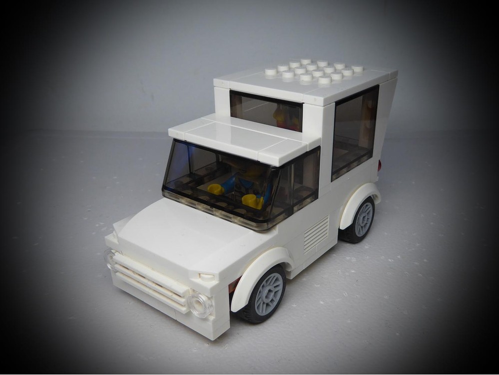 LEGO MOC 60182 Popemobile by perbonde | Rebrickable - Build with LEGO