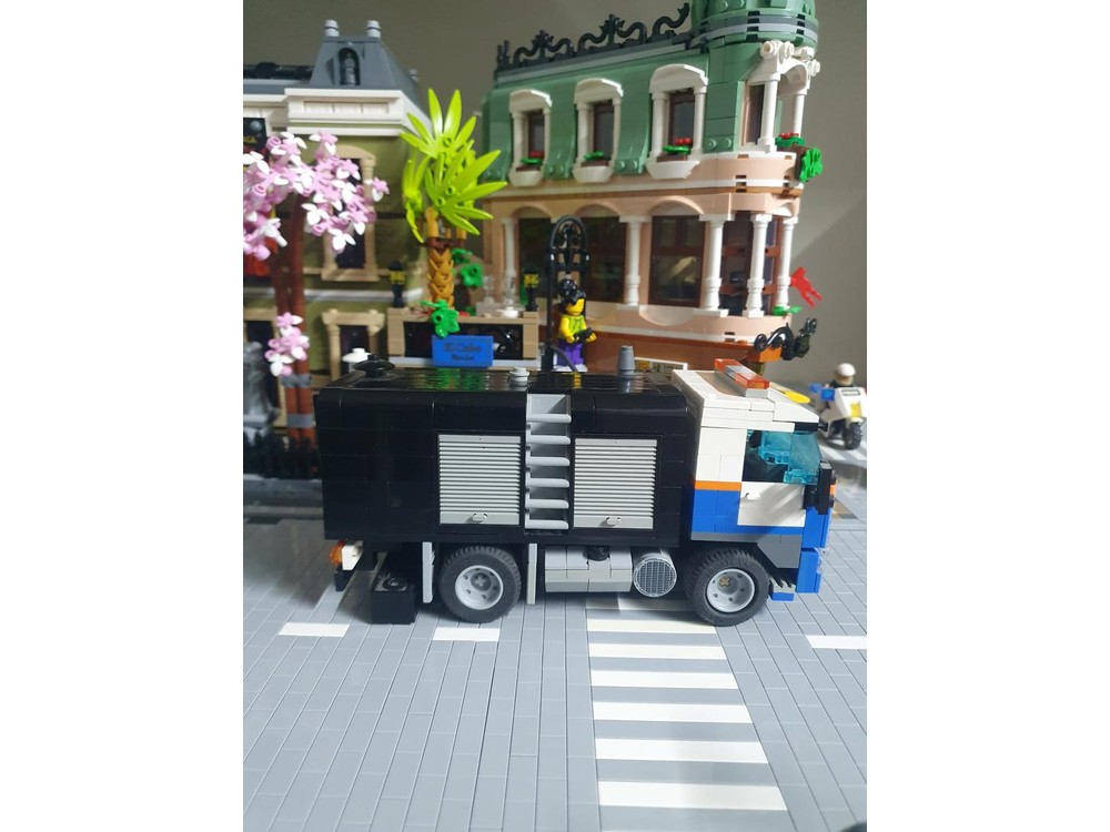 LEGO MOC Asphalt spray truck by HIGHWAY-PATROL | Rebrickable - Build ...
