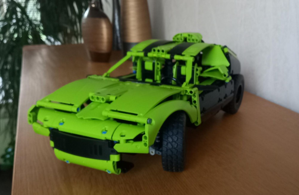 LEGO MOC Green Dakar RC Car by Adriaan2018 | Rebrickable - Build with LEGO