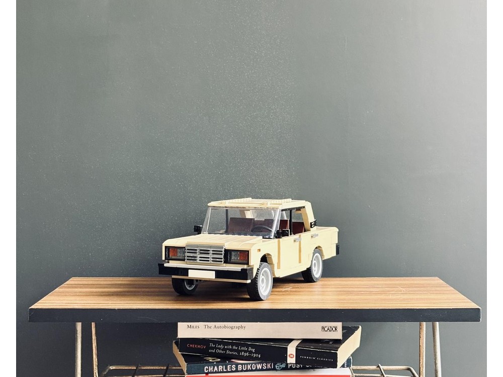 LEGO MOC Lada Riva / VAZ-2107 by blockostalgia | Rebrickable - Build ...