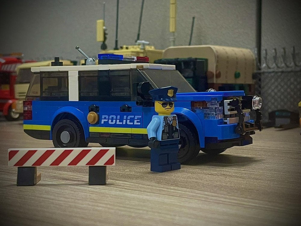 LEGO MOC 2020 Chevrolet Tahoe PPV by Zaturon | Rebrickable - Build with ...