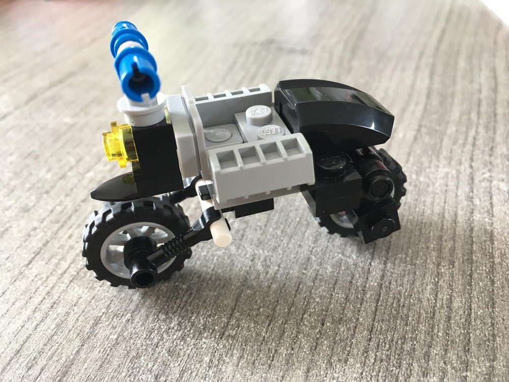 Lego Moc Scooter By Anthony037 Rebrickable Build With Lego