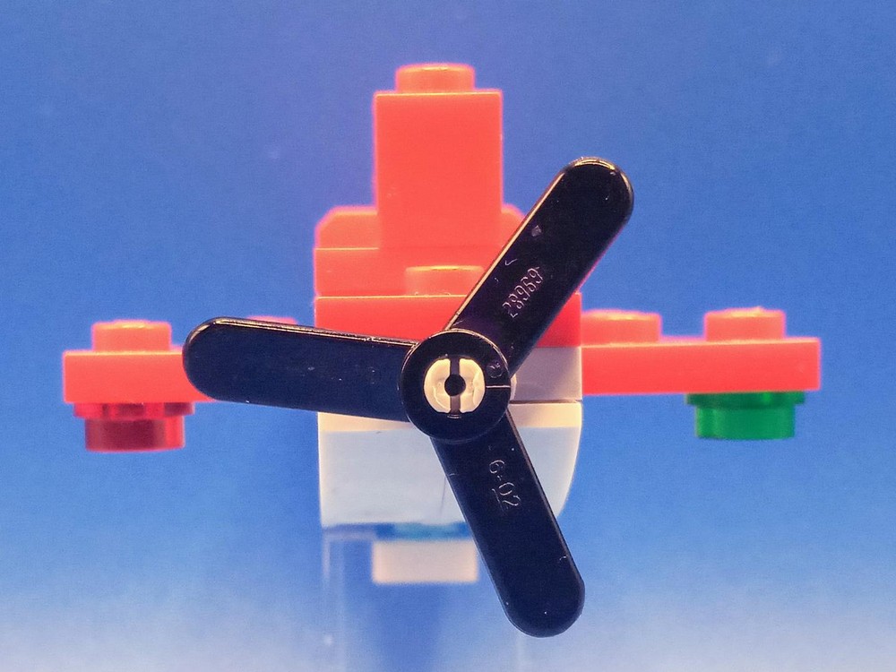 LEGO MOC-172436 30669 Zeppelin by Dafeld | Rebrickable - Build with LEGO