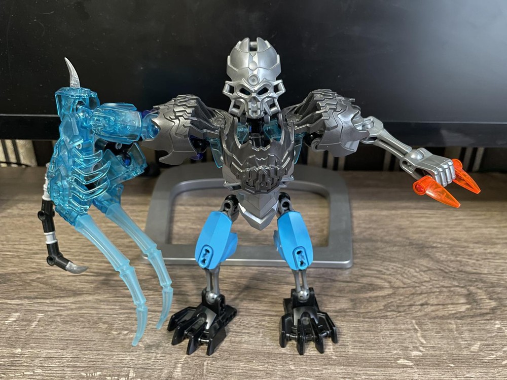 LEGO MOC Blue Guardian - custom Bionicle set by DARKSIDEme ...