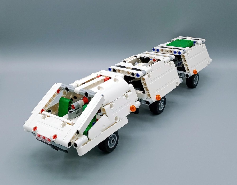 LEGO MOC 42167 Armored Transport by Nequmodiva | Rebrickable - Build ...