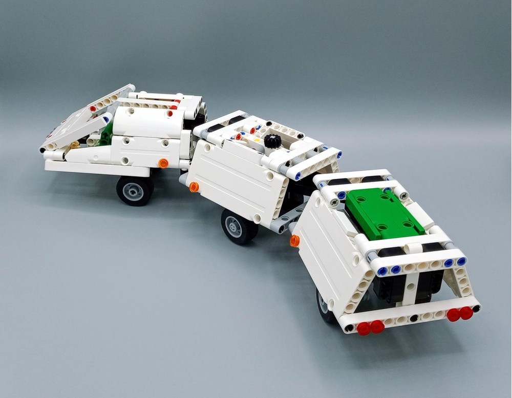 LEGO MOC 42167 Armored Transport by Nequmodiva | Rebrickable - Build ...