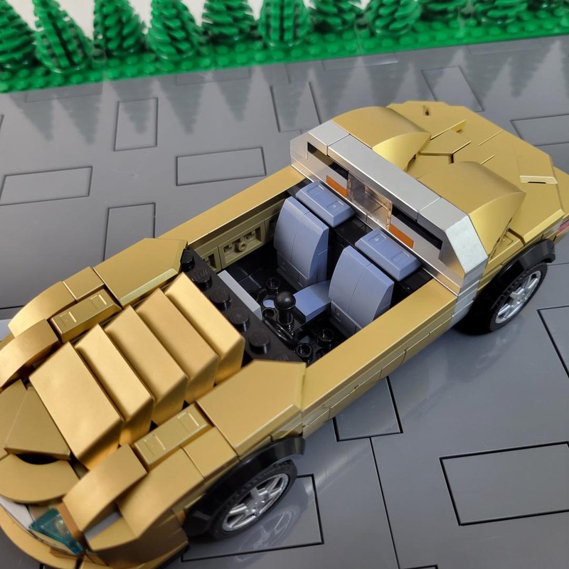 LEGO MOC Gilded Vindicator by Brick_Lizard | Rebrickable - Build with LEGO