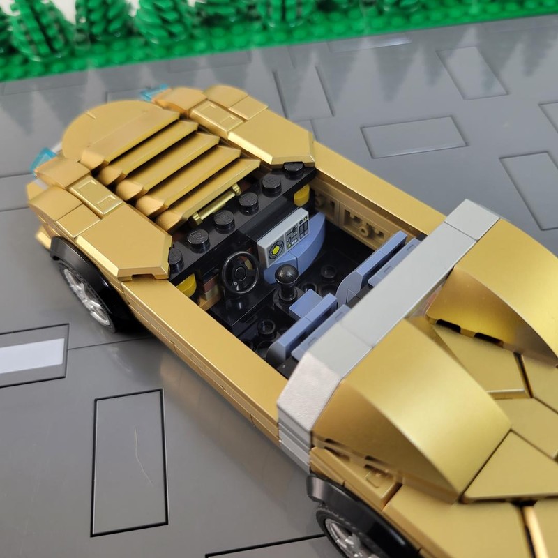 LEGO MOC Gilded Vindicator by Brick_Lizard | Rebrickable - Build with LEGO