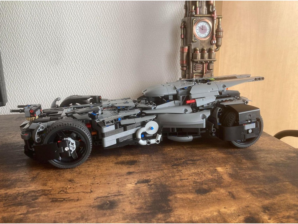 LEGO MOC BvS Batmobile Peugeot 9X8 Alternate Build by CreationCaravan ...