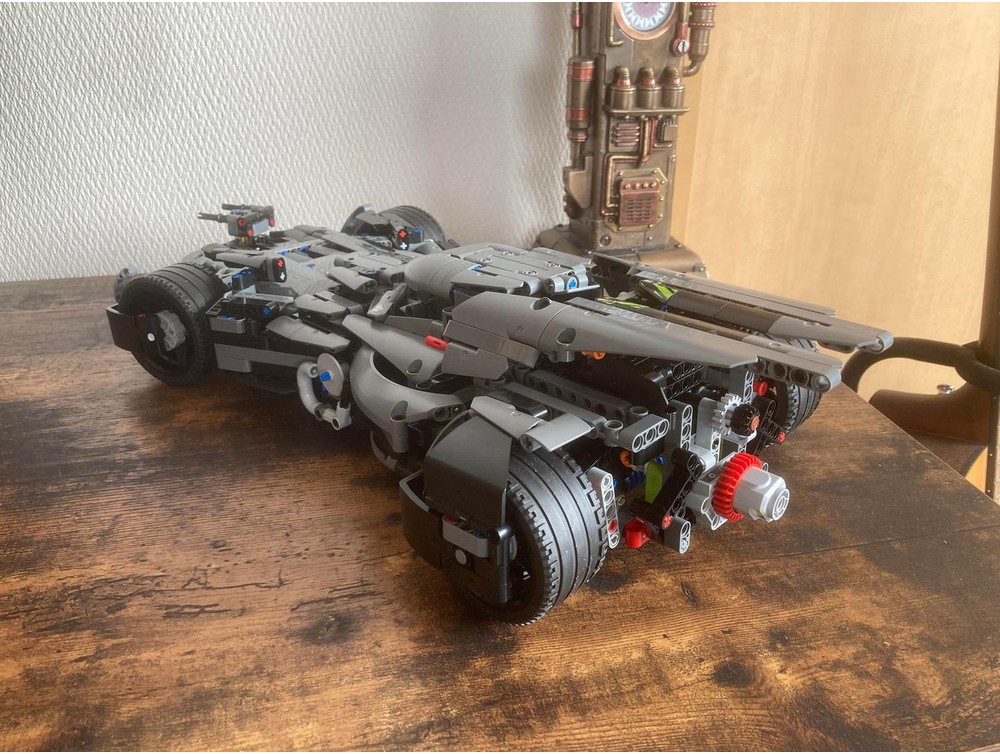 LEGO MOC BvS Batmobile Peugeot 9X8 Alternate Build by CreationCaravan ...