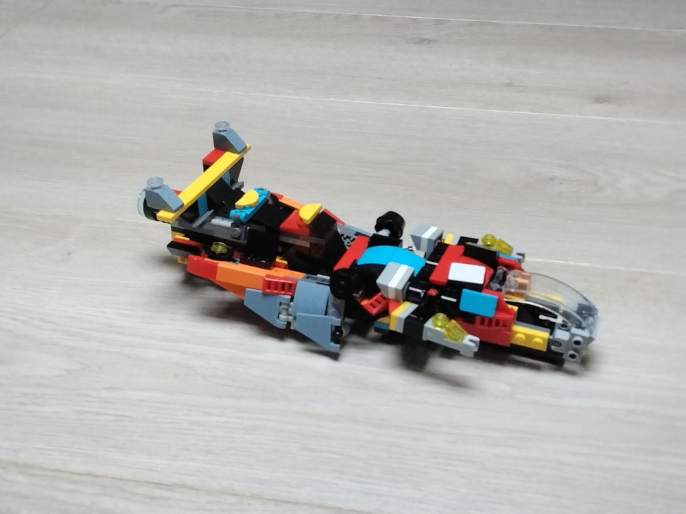 LEGO MOC flying ship 31111+31124 by szadq | Rebrickable - Build with LEGO