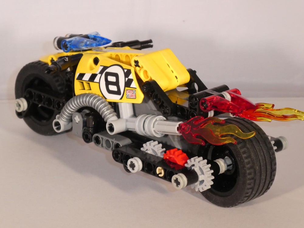 LEGO MOC Stunt Chopper by marco.milch | Rebrickable - Build with LEGO