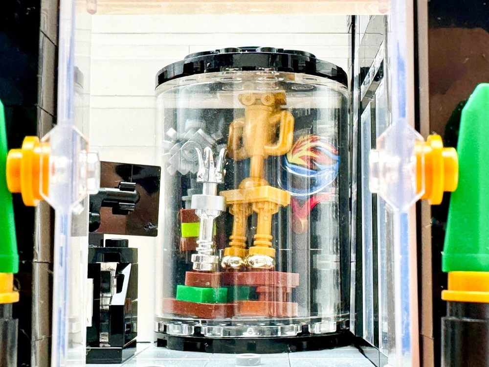 LEGO MOC Raging Bull Dealership by IBrickedItUp | Rebrickable - Build ...