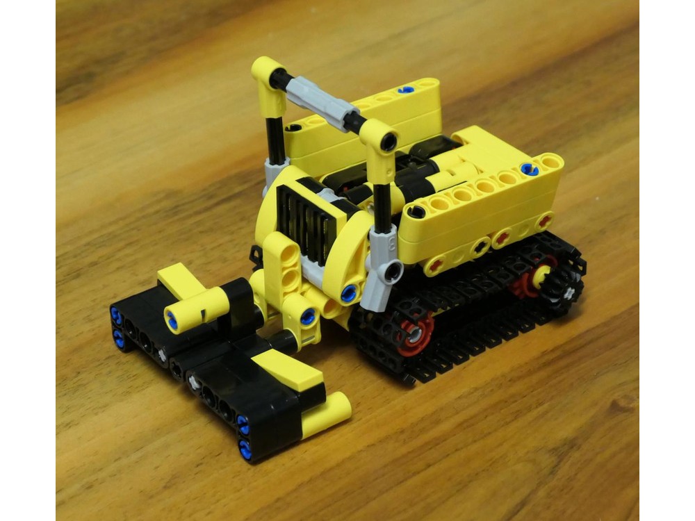 LEGO MOC 42163 Mini Asphalt Paver by Larsagri | Rebrickable - Build ...